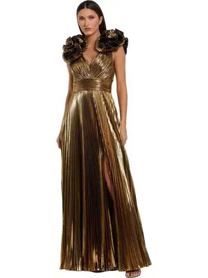 Mac Duggal Metallic Pleated Gown With Ruffle Shoulder Detail - Antique Gold