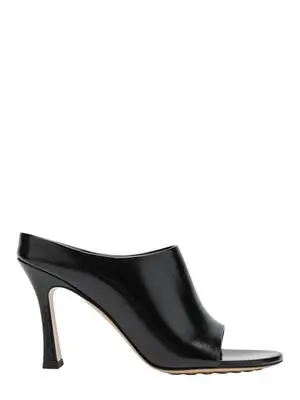 Bottega Veneta Leather Rana Mule - Black