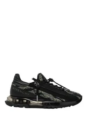 Givenchy Spectre Camouflage Print Sneakers - Black