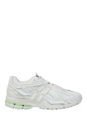 NEW BALANCE Lace-up Sneakers - White
