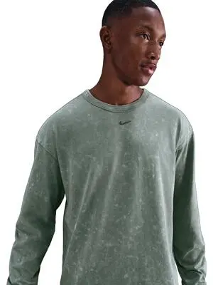 Nike Sportswear Premium Essentials Long-sleeve T-shirt - Grey