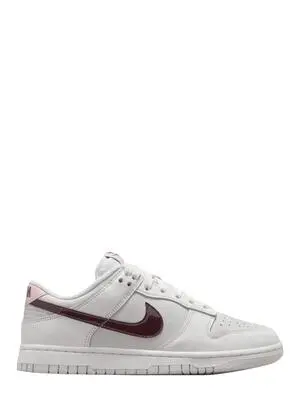 Nike Dunk Low Sneakers - White/plum Chalk