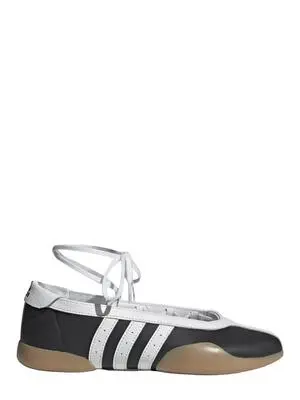 Adidas Originals By Alexander Wang Mei Core Taekwondo Trainers - Black