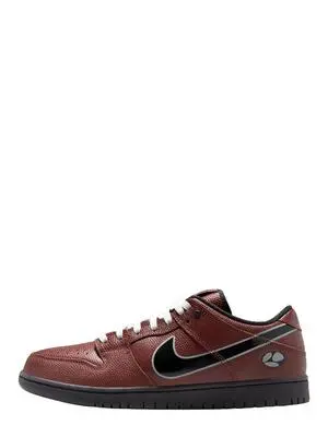 Nike Sb Dunk Low Pro Sneakers - Brown