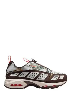 Nike Air Max Sunder Realtree Camo Sneakers - Light Orewood Brown/baroque Brown/hyper Crimson