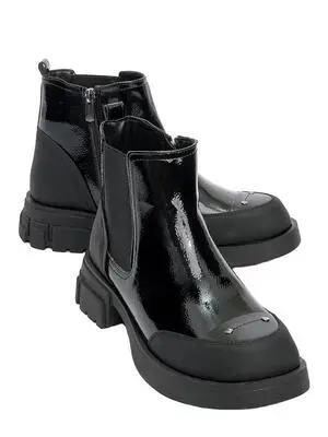 PROLOGUE SHOES Albia Zip Boot - Black Patent Faux Leather