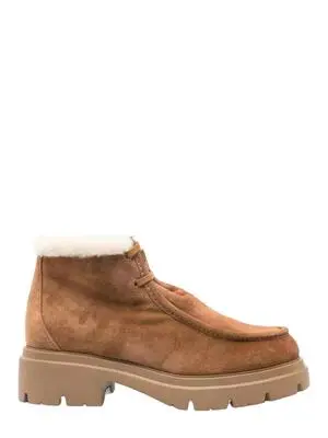 STUART WEITZMAN Hudson Shearling Chukka Boots - Brown
