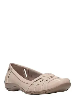 LIFESTRIDE Diverse Flat Wide Width Available - Tender Taupe
