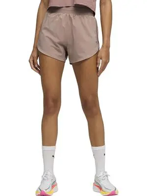 PUMA Dreamrun 3" Running Shorts - Beige