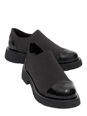 PROLOGUE SHOES Panola Scuba Loafer - Black Patent