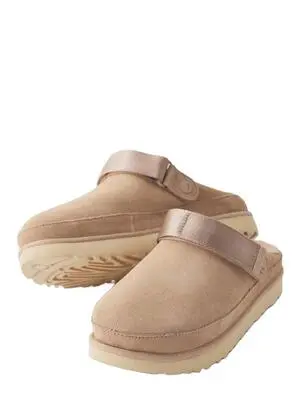 UGG Goldenstar Suede Clogs - Sand