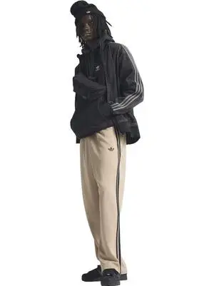Adidas Adicolor Loose Trackpants - Stone Khaki / Black