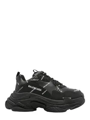Balenciaga Triple S Low-top Sneakers - Black
