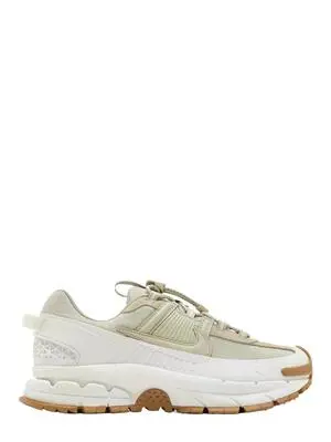 Nike Zoom Vomero Roam Sneakers - Neutrals