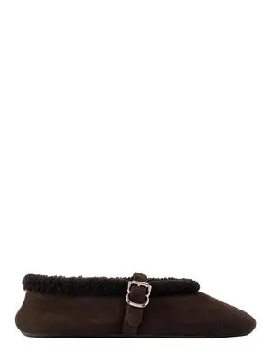 Alaïa Buckled Shearling Ballet Flats - Brown