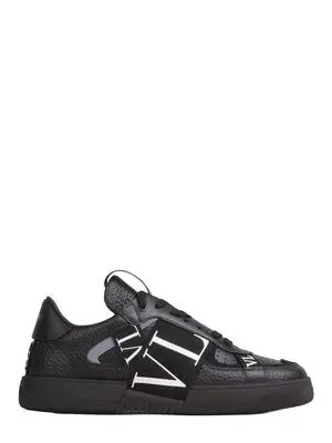 Valentino Garavani Vl7n Lettered Sneakers - Black