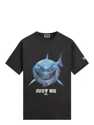 Kith X Disney For Pixar Finding Nemo Poster Vintage Tee - Black