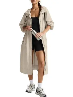 Beyond Yoga En Route Long Hooded Jacket - Sand