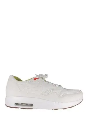 Nike Lace Up Sneakers - White