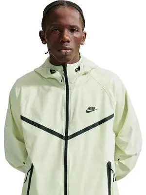 Nike Tech Dri-fit Woven Full-zip Windrunner Jacket - Green