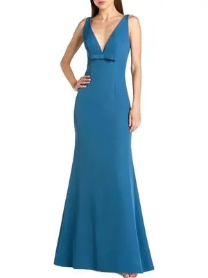 Mac Duggal Sleeveless V-neck Mermaid Gown With Bow - Ocean