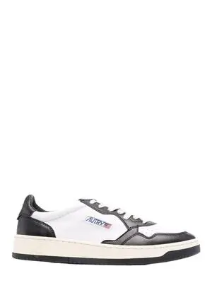 AUTRY Medalist Low Leather Sneakers - White