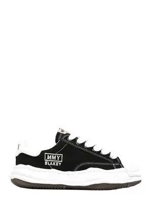 Mihara Yasuhiro Blakey Low Top Sneakers - Black