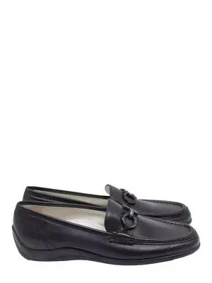 FERRAGAMO Gancini Leather Loafers - Black
