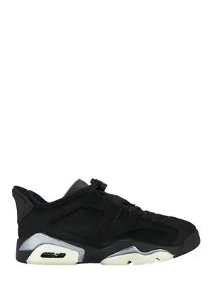JORDAN Retro Low Top Sneakers - Black