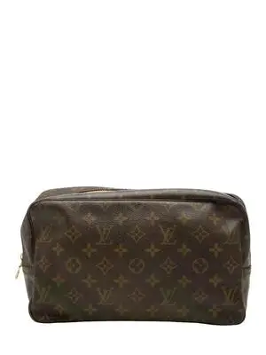LOUIS VUITTON 1990-2025 Monogram Trousse Toilette 28 Clutch - Brown