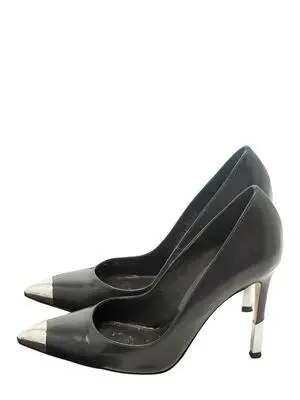 GIANVITO ROSSI Pointed-toe Leather Pumps - Black