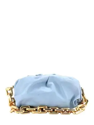 Bottega Veneta The Chain Pouch Leather Teen Shoulder Bag - Blue