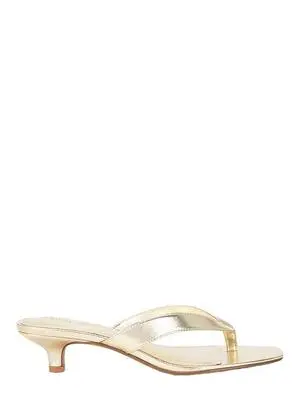 Steve Madden Tracie Sandal - Champagne
