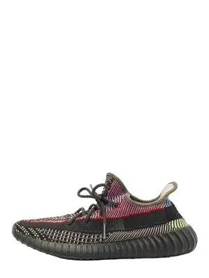 Yeezy Boost 350 V2 Yecheil Sneakers - Black