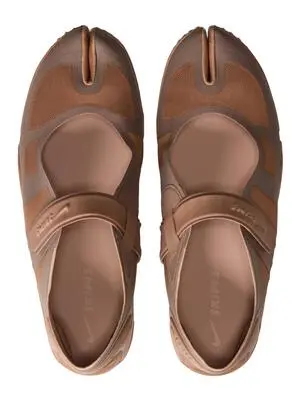 SKIMS Nike X Rift Mesh Sneakers - Archaeo Brown