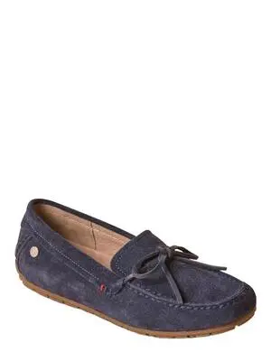 Minnetonka Moc Toe Driving Loafer - Navy