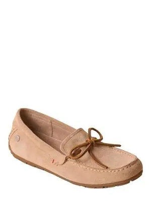 Minnetonka Moc Toe Driving Loafer - Sand