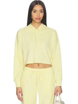 Beyond Yoga Breathe Easy Ribbed Cropped Hoodie - Yellow Swirl