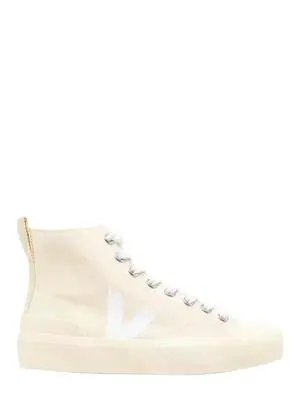 VEJA Logo-Patch Sneakers Neutrals