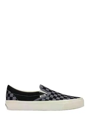 VANS Lx Classic 98 Slip-on Sneakers - Black