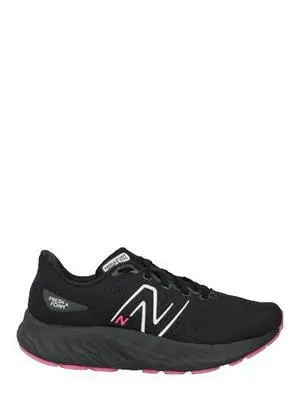 NEW BALANCE Low-top Sneakers - Black