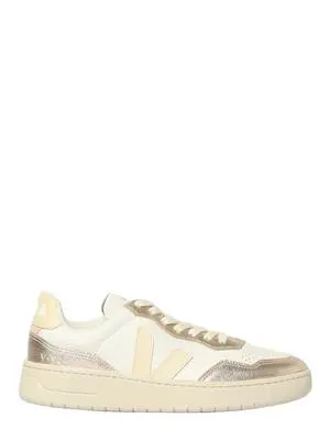 VEJA Low Top Sneakers - White