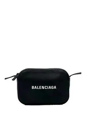 Balenciaga Xs Leather Everyday Camera Bag - Black