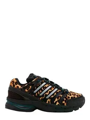 Adidas Adistar Control Sneakers - Brown