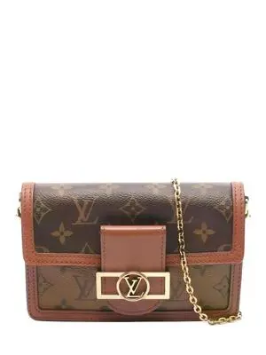 LOUIS VUITTON 2019 Dauphine Monogram Crossbody Bag - Brown