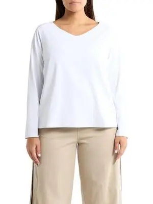 Lyssé Essential V-neck Long Sleeve Top - White