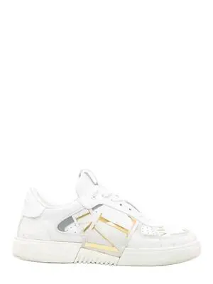 Valentino Garavani Vl7n Leather Low-top Sneakers - White