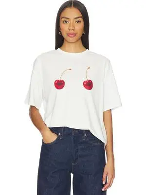 NEVER FULLY DRESSED Cherry Boob T-shirt - White