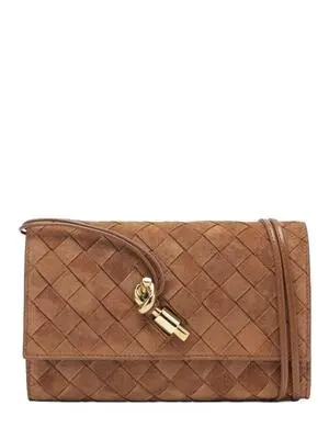 Bottega Veneta Andiamo Pouch In Suede - Brown
