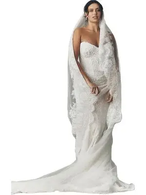 Watters Alencon Lace Veil - Ivory